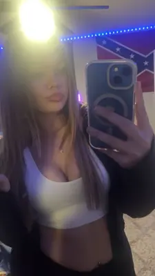 Dikshya Karki (@dikshya_karkii) is LIVE - TikTok LIVE