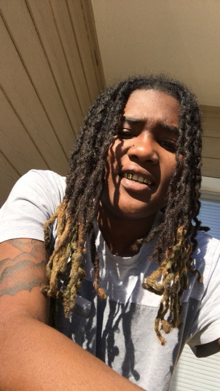 Vee Hudson 🇧🇸 (@veesonofahud) is LIVE - TikTok LIVE