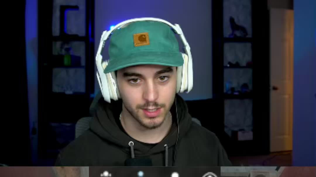 Ceplos (@thesiceplos) is LIVE | TikTok