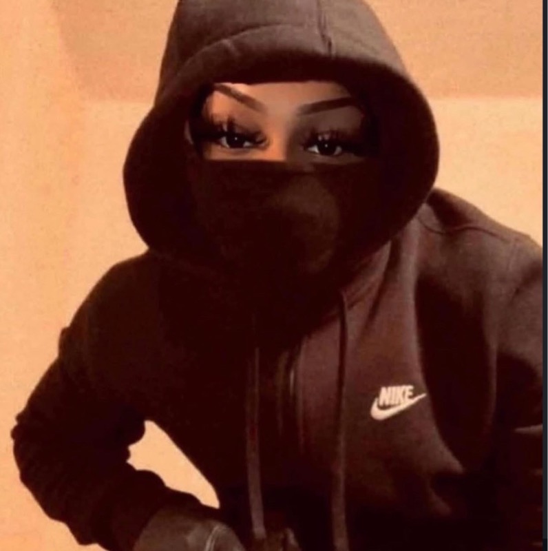 Sebastian 🌐🕉️🎰 (@daygo_outside619) is LIVE - TikTok LIVE