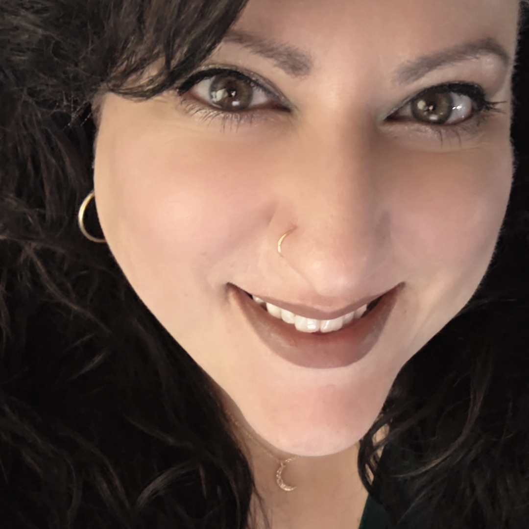 Mckenzie Renee (@mckenzie.renee43) is LIVE - TikTok LIVE