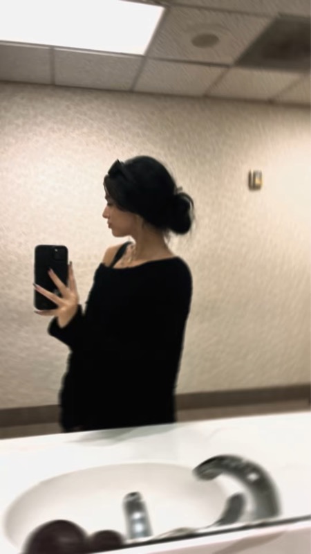 Lily Angeline 🖤 (@lily_angeline_) is LIVE - TikTok LIVE
